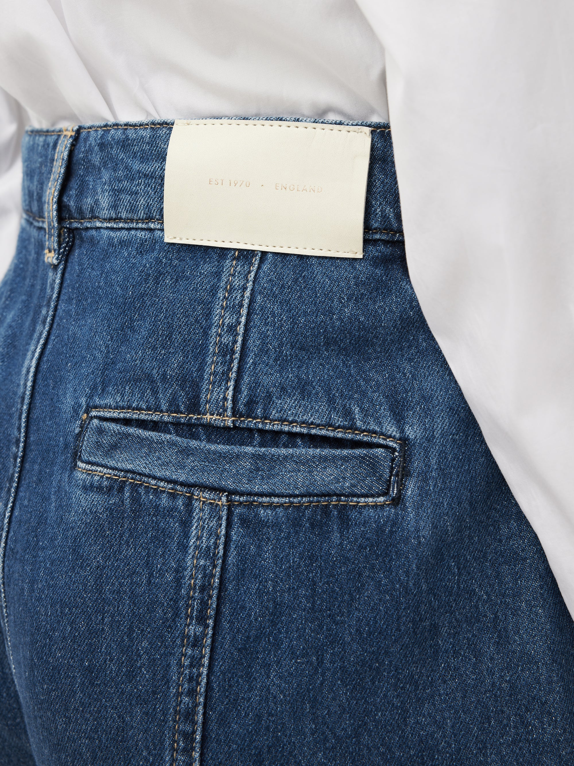 Beck Tailored Jean | Vintage Mid Blue – Jigsaw