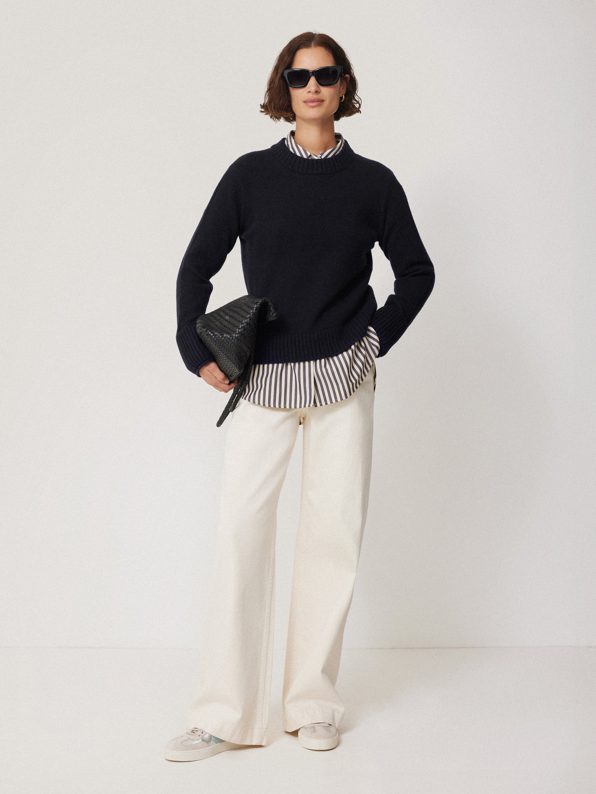 Compact Wool Cashmere Blend Jumper | Navy – Jigsaw