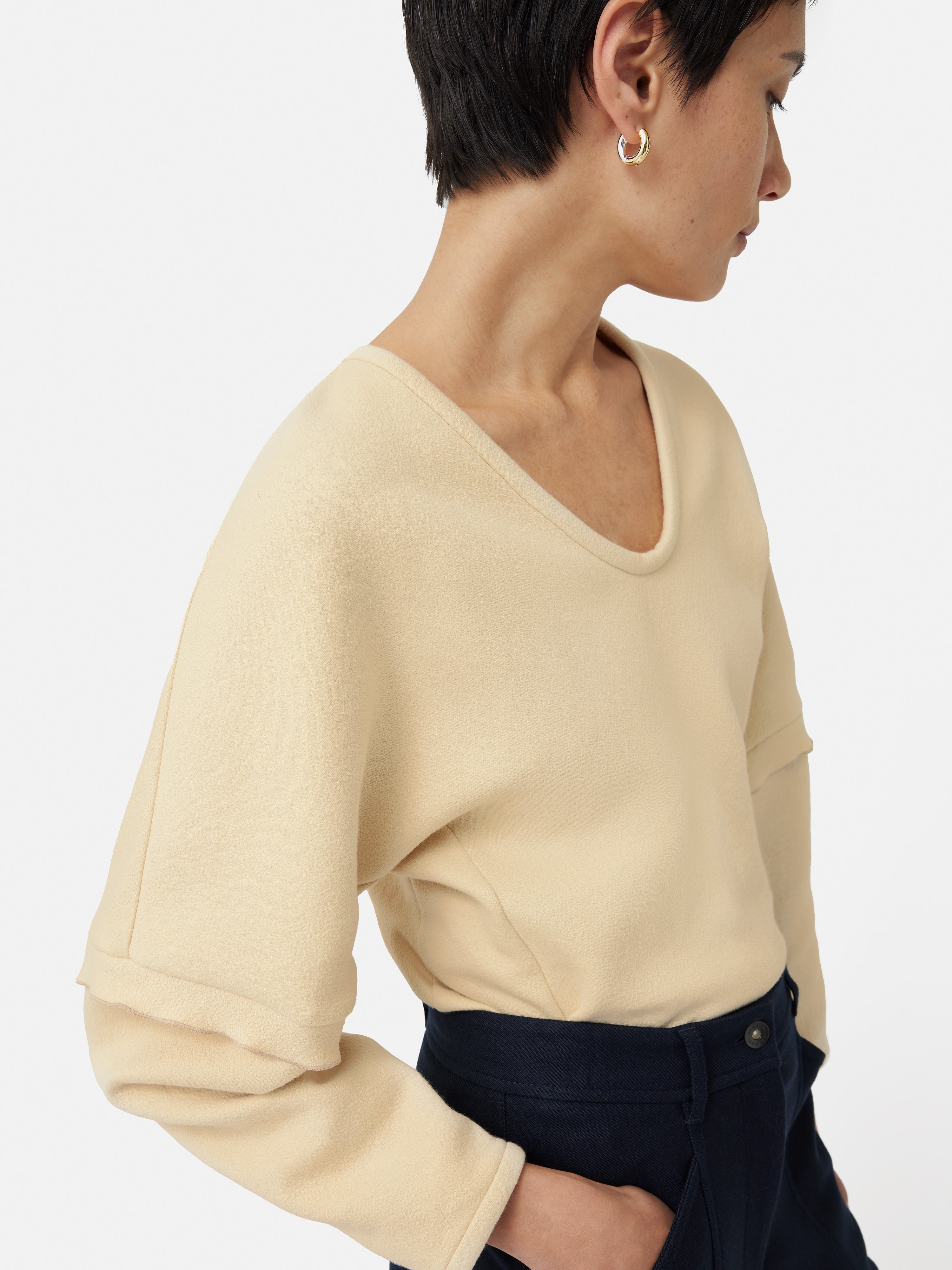 Crepe Ponte Scoop Top | Cream – Jigsaw
