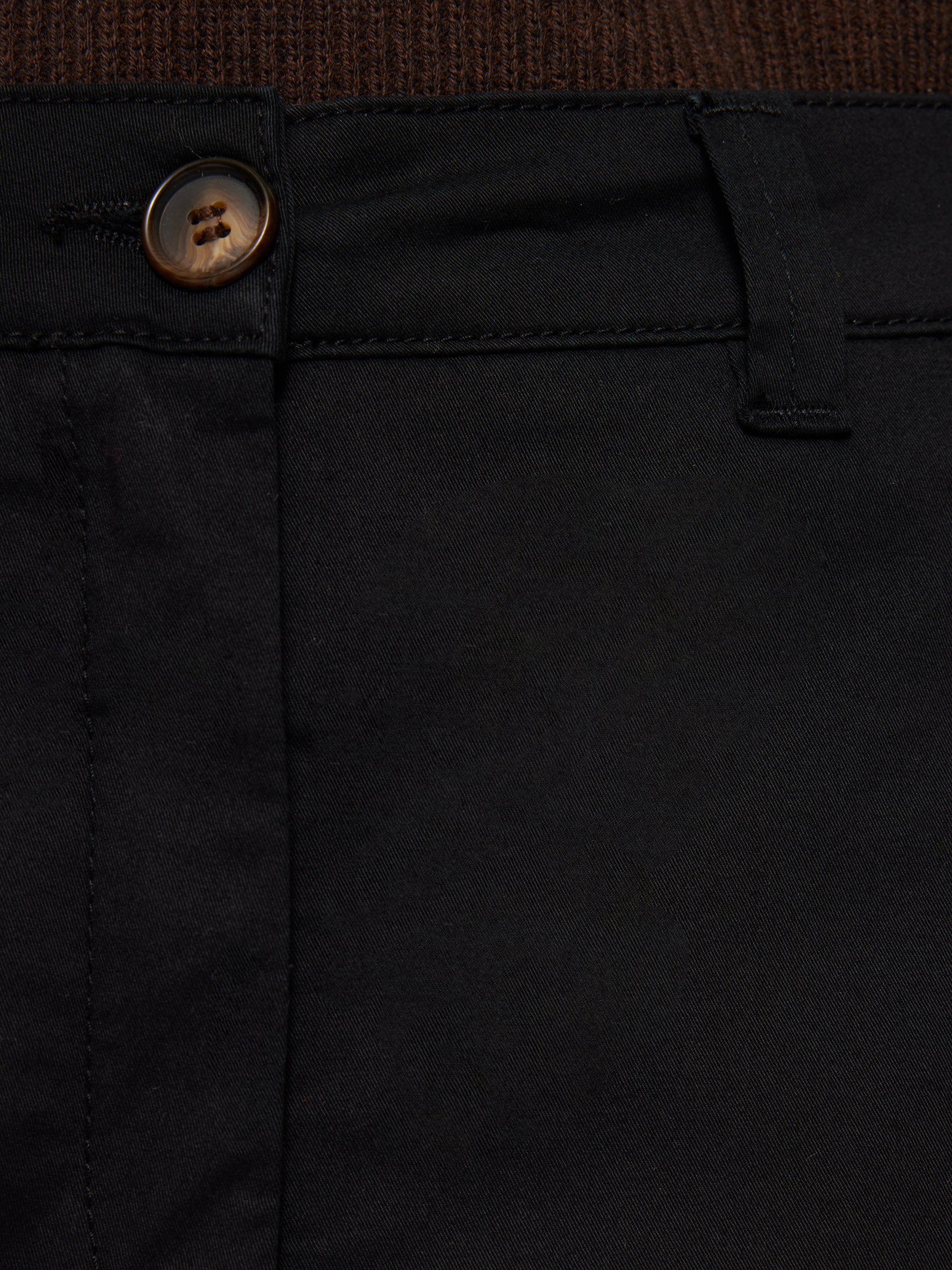 Washed Chino Short | Black – Jigsaw