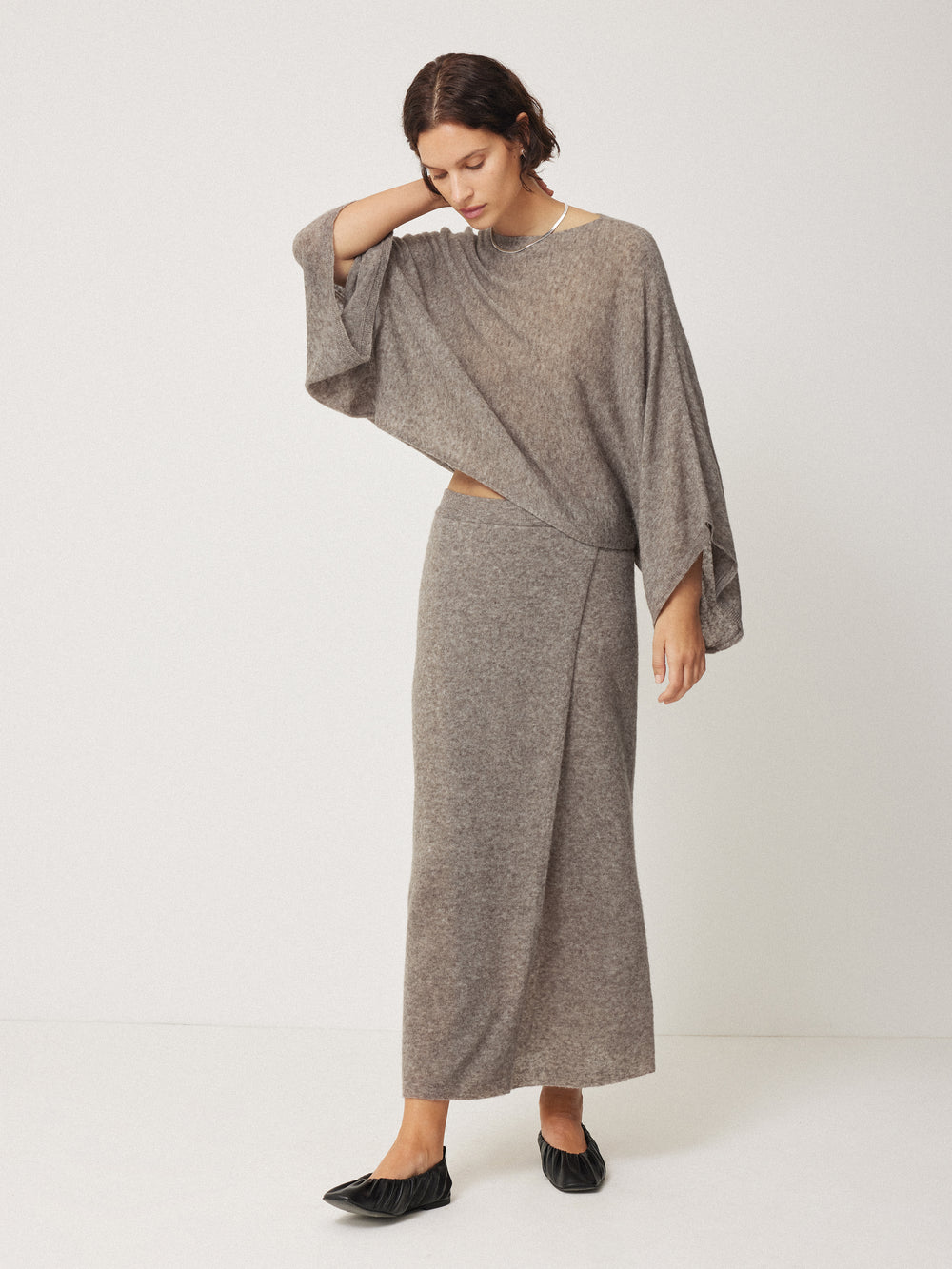 Soft Gauzy Knit Poncho Jumper | Taupe – Jigsaw