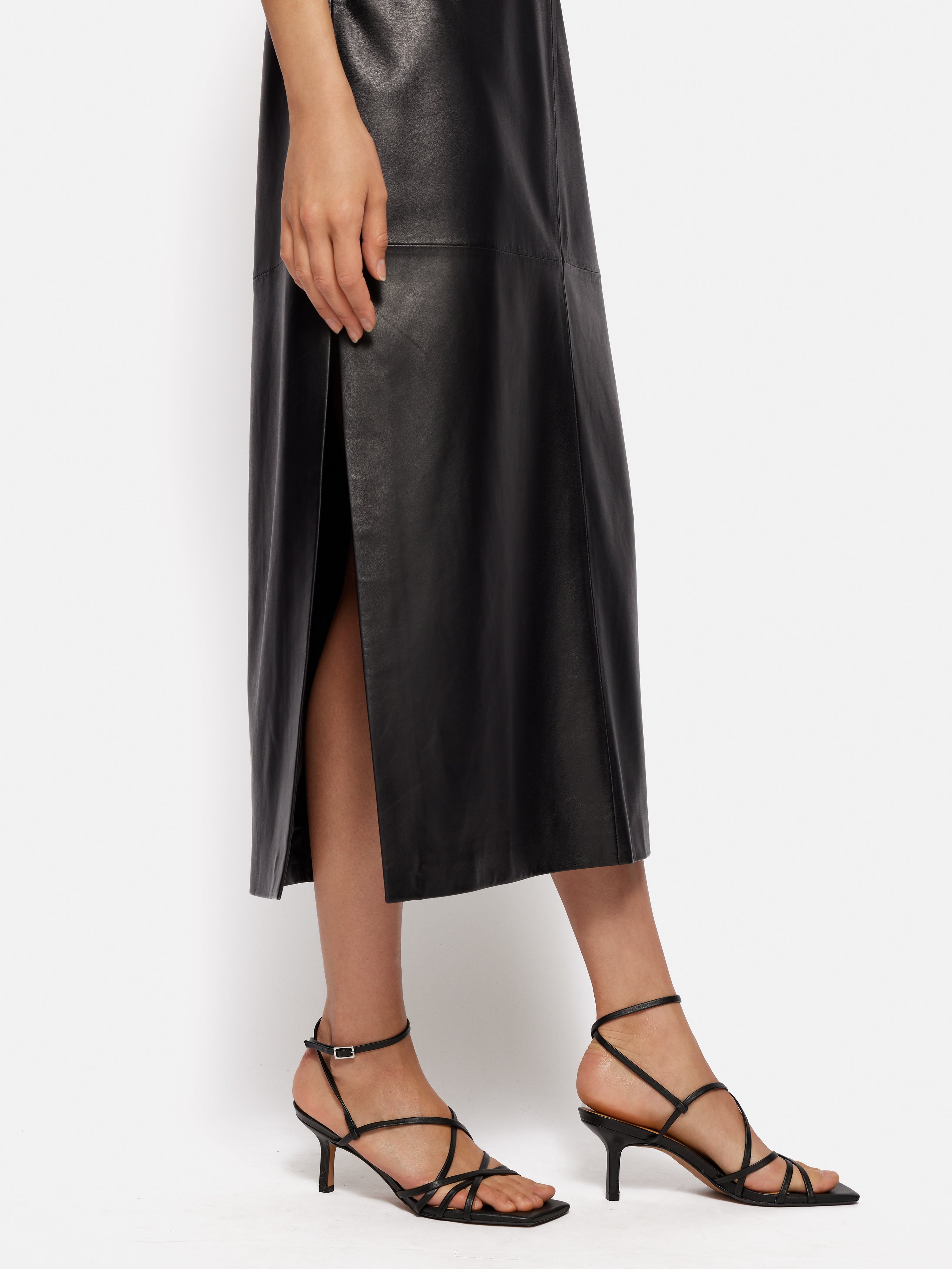 Sofia Heeled Sandal | Black – Jigsaw