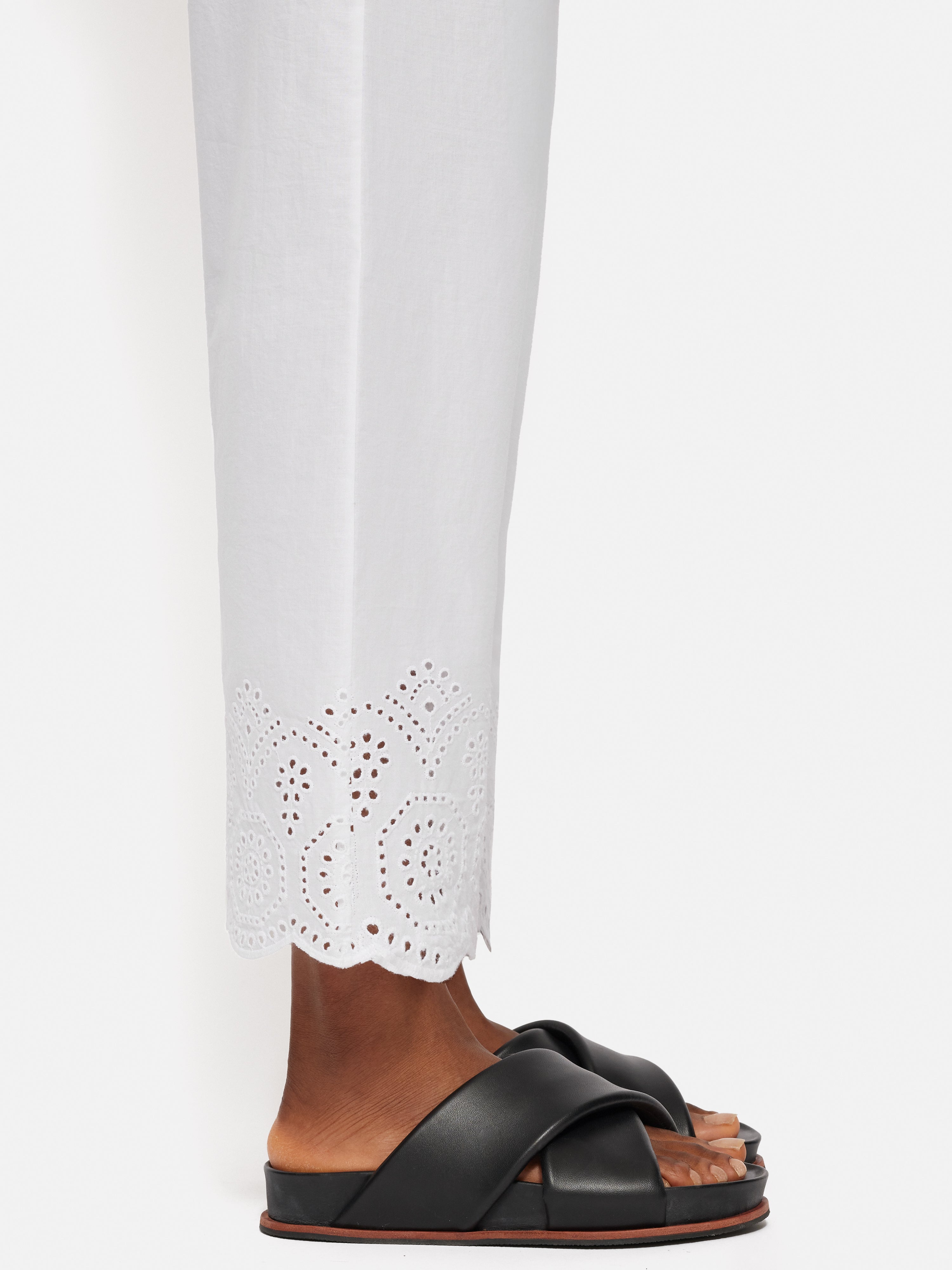 Broderie Anglaise Cropped Pyjama Trouser | White – Jigsaw