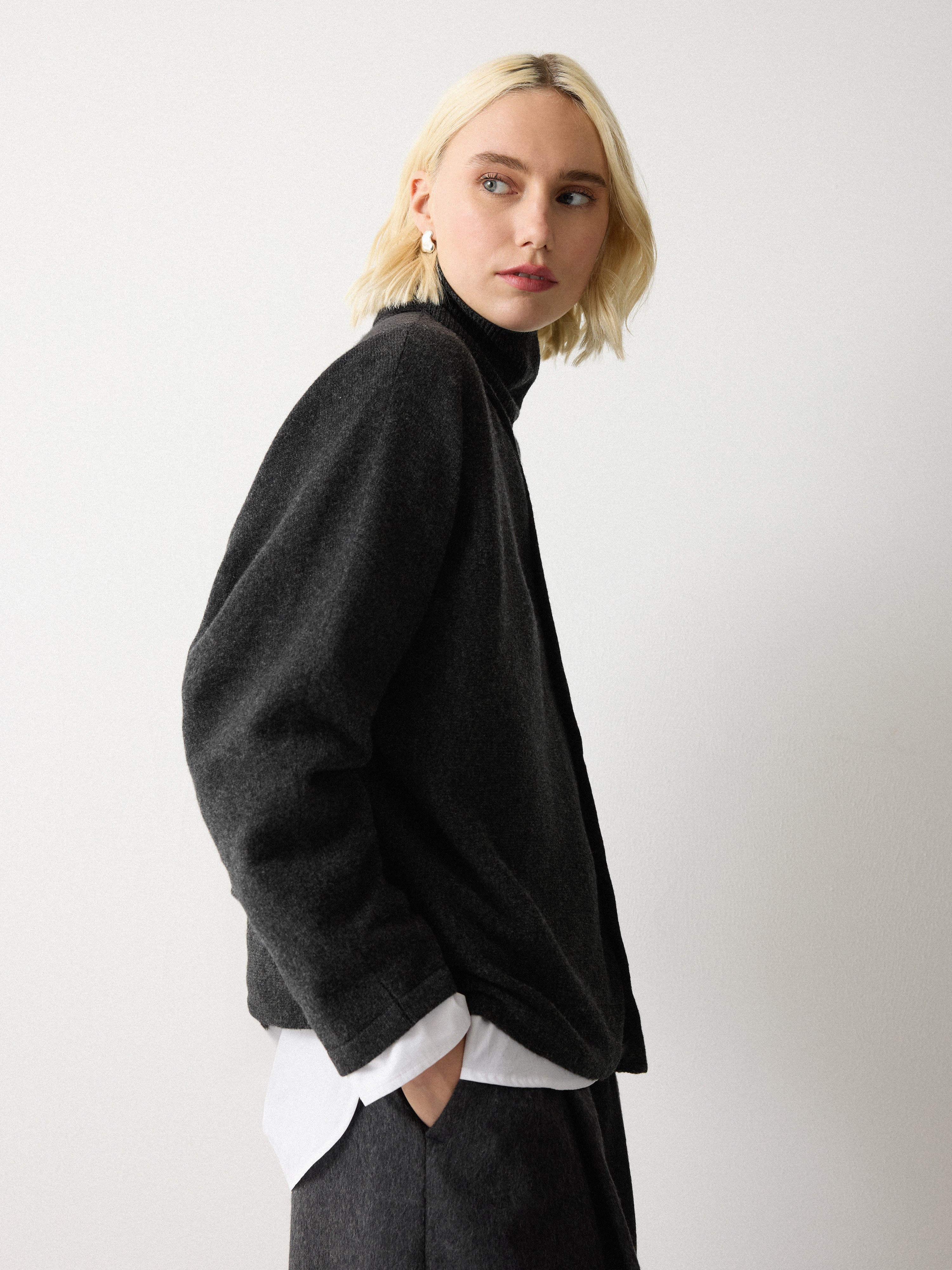 Overlap Seam Detail Jumper | Charcoal – Jigsaw