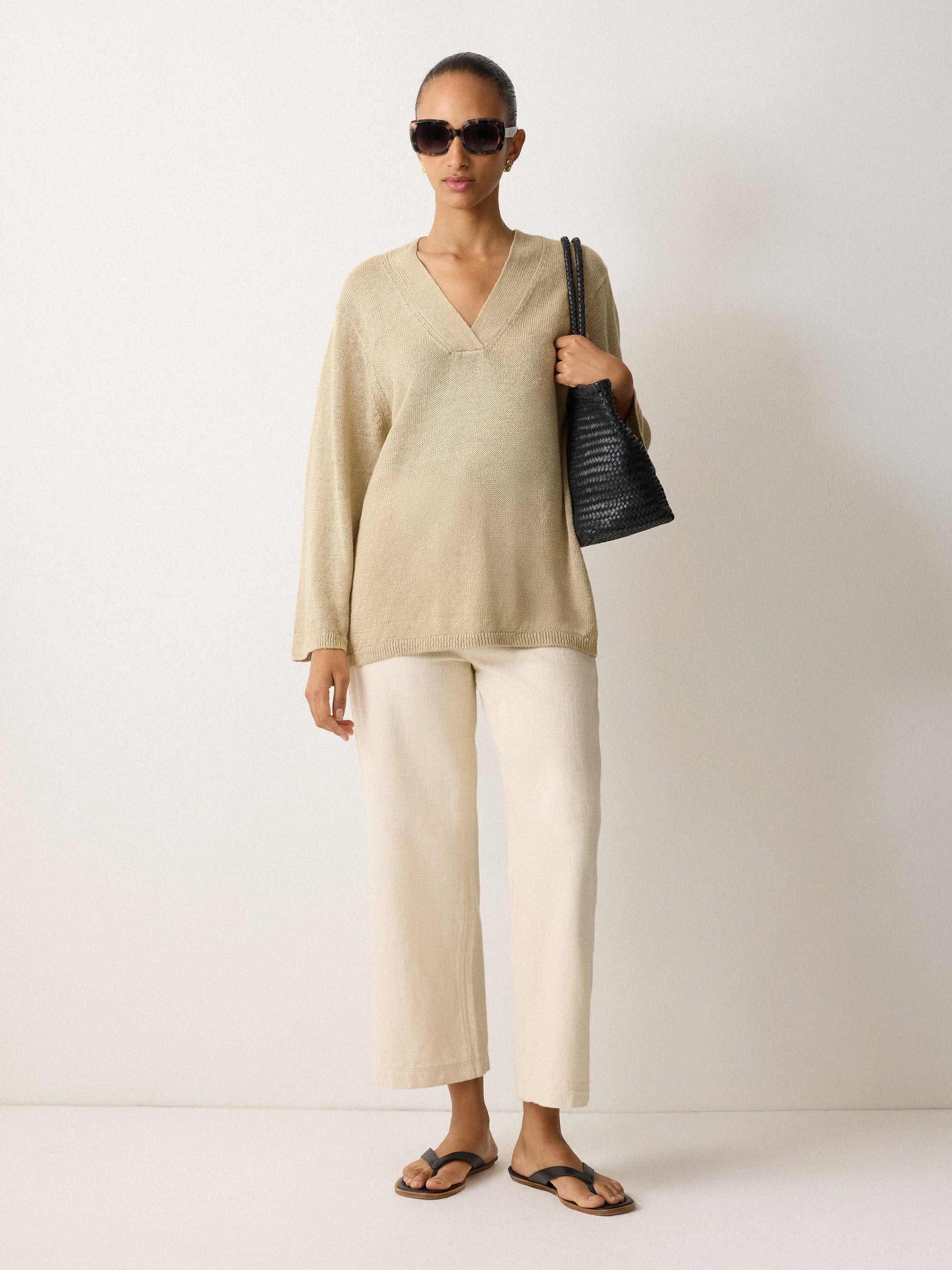 Linen V Neck Slouchy Jumper | Sand – Jigsaw